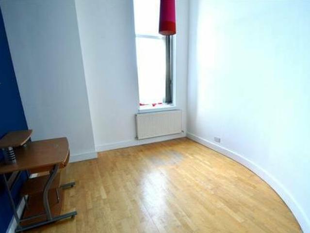 2 bedroom flat for rent in Morrison Street City Centre Glasgow G5
