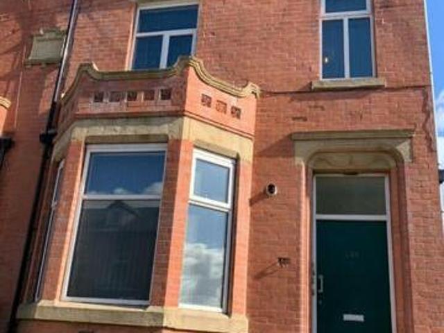 2 Bedroom Flat For Rent In Moston