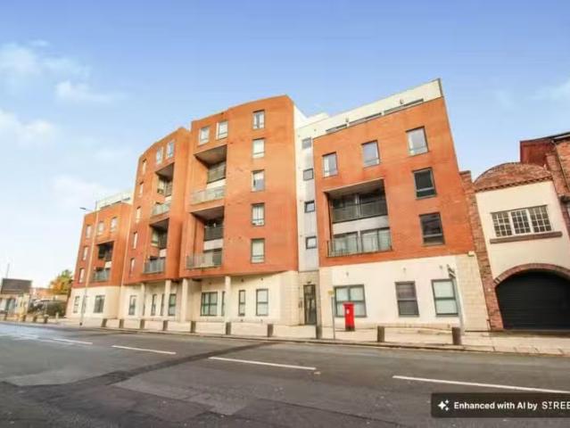 2 bedroom flat for rent in Moss Street, Liverpool, L6
