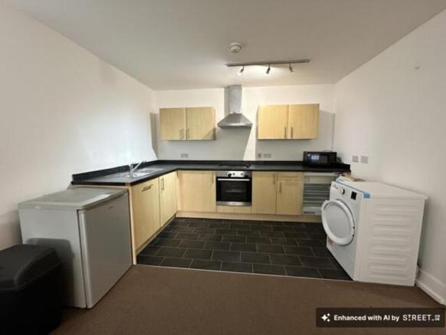 2 bedroom flat for rent in Moss Street, Liverpool, L6