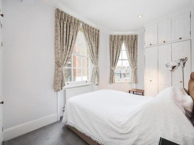 2 bedroom flat for rent in Mount Carmel Chambers, Kensington, W8