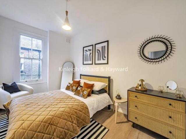 2 bedroom flat for rent in Mount Nod Road, London, SW16