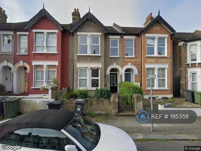 2 bedroom maisonette for rent in Mount Pleasant Road, London, SE13