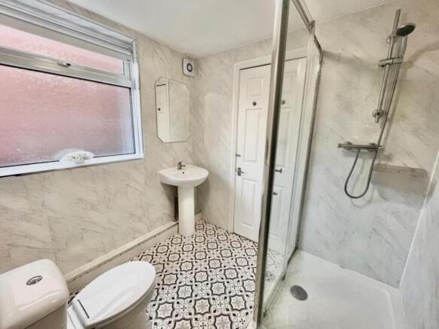 2 bedroom flat for rent in Mowbray Street, Newcastle Upon Tyne, NE6
