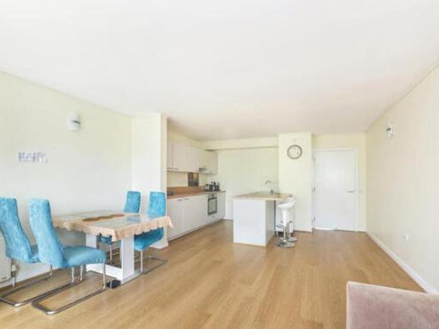 2 Bedroom Flat For Rent In Mudlarks Boulevard
