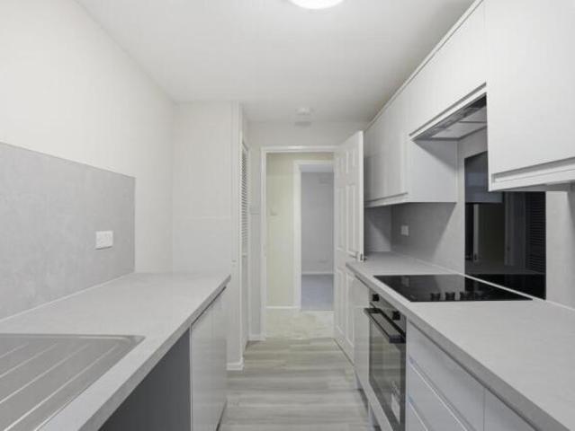 2 bedroom flat for rent in Muirhouse Place West, Edinburgh, Midlothian, EH4