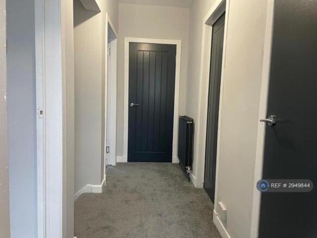 2 bedroom flat for rent in Muirhill Crescent, Glasgow, G13