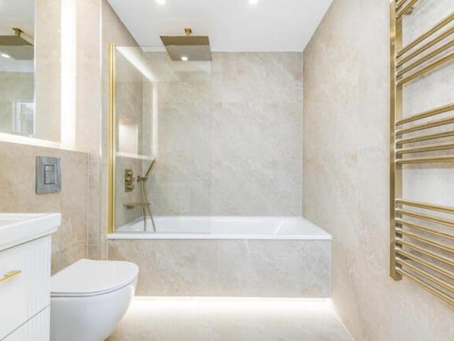 2 bedroom flat for rent in Mulgrave Road, Sutton, SM2
