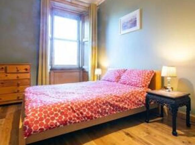2 bedroom flat for rent in Murieston Terrace, Edinburgh, EH11