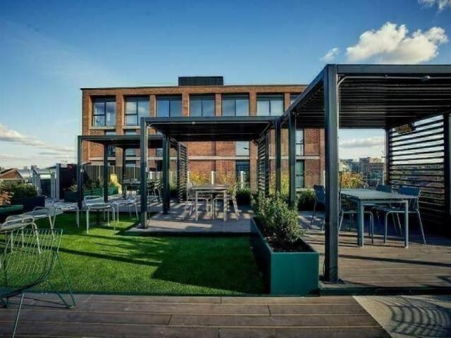 2 bedroom flat for rent in Mustard Wharf at Tower Works, Heritage Collection, LS11