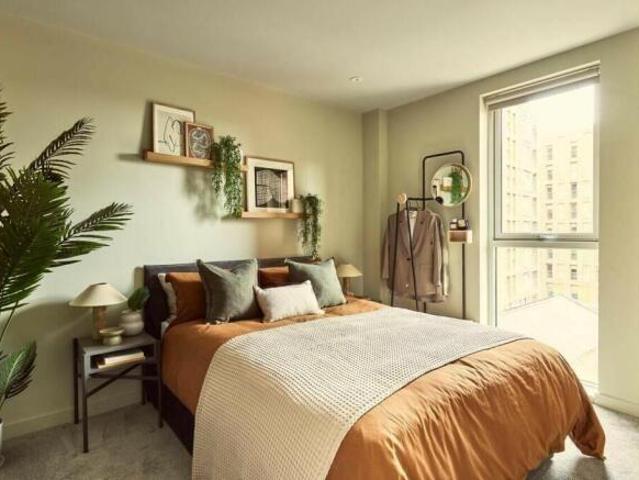 2 bedroom flat for rent in Mustard Wharf at Tower Works, Heritage Collection, LS11
