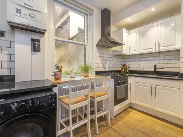 2 bedroom flat for rent in Nassau Street, Fitzrovia, W1W