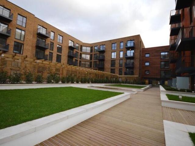 2 bedroom flat for rent in Navigation House, Marine Wharf, SE16 7EG, SE16