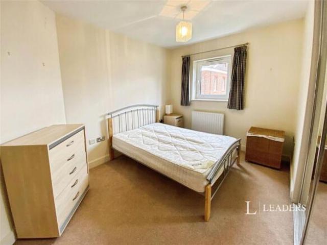 2 bedroom flat for rent in Neptune Court, Gunwharf Quays, Portsmouth, PO1