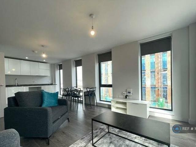 2 bedroom flat for rent in Neptune Place Liverpool L8
