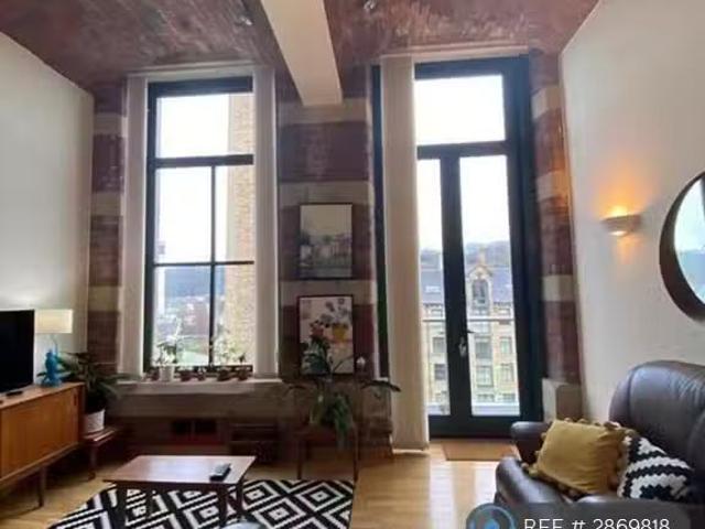 2 bedroom flat for rent in New Mill, Shipley, BD17