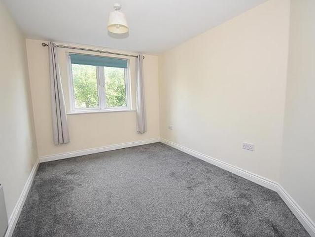 2 bedroom flat for rent in New North Road, Exeter, EX4