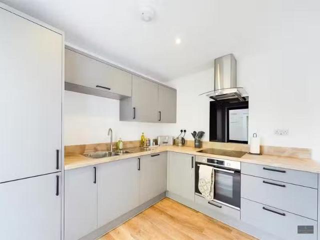 2 bedroom flat for rent in New North Road, Exeter, EX4