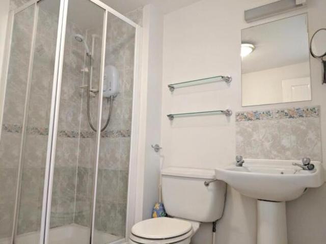 2 bedroom flat for rent in New Street, Barbican, PL1