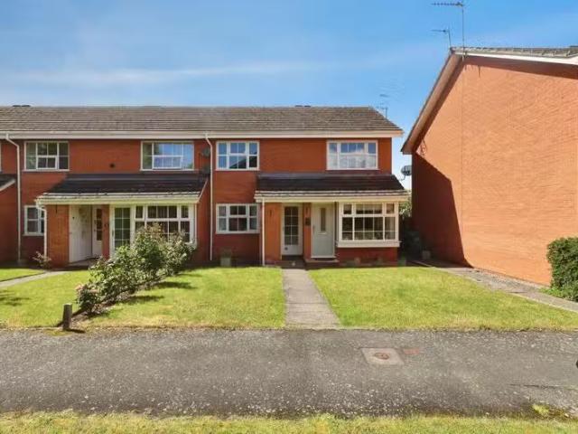 2 bedroom flat for rent in New Street, Central, Stratford upon.