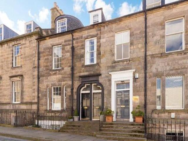 2 Bedroom Flat For Rent In New Town, Edinburgh