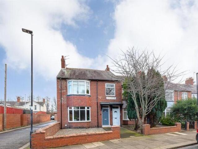 2 bedroom flat for rent in Newlands Road, High West Jesmond, Newcastle upon Tyne, NE2