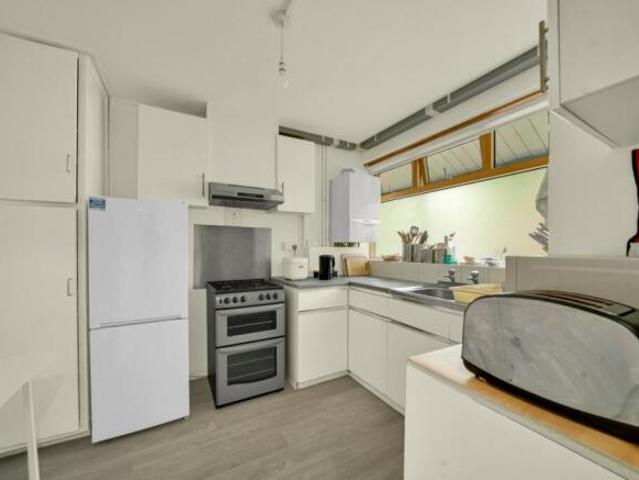 2 bedroom flat for rent in Newlyn, Plender Street, NW1