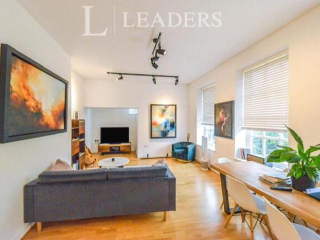 2 bedroom flat for rent in Newsom Place, St. Albans, AL1
