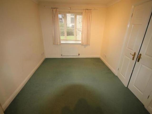 2 bedroom flat for rent in Nightingale Court, Sheepcote Road, Harrow, HA1