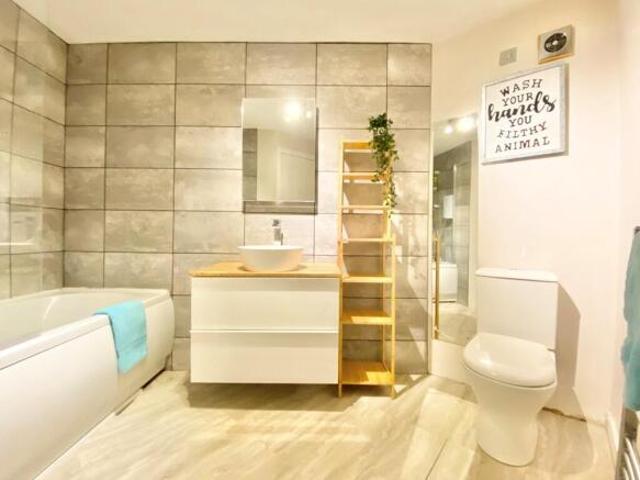 2 bedroom flat for rent in North Woodside Road, Kelvinbridge, Glasgow, G20