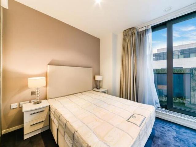 2 bedroom flat for rent in North Boulevard, 4 Baltimore Wharf, Canary Wharf, London, E14