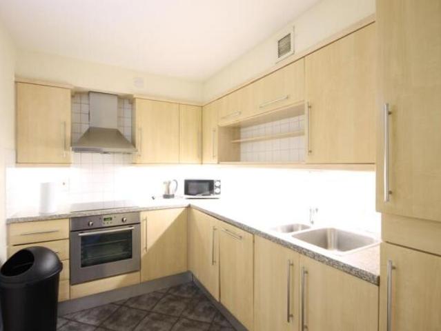2 bedroom flat for rent in North Block, Waterloo, SE1