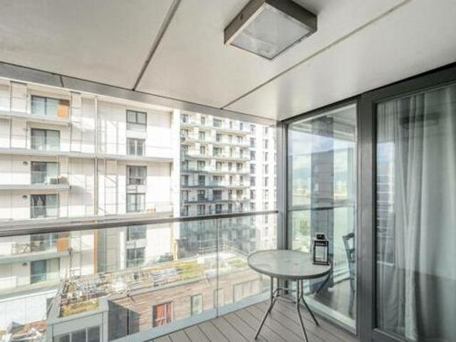 2 Bedroom Flat For Rent In North Greenwich, London