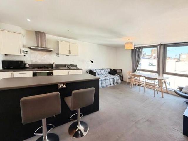2 bedroom flat for rent in North Road, Brighton, East Sussex, BN1