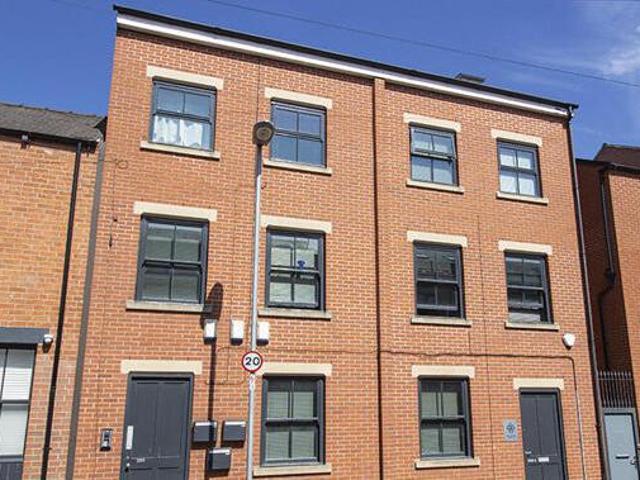 2 Bedroom Flat For Rent In North Sherwood Street, Nottingham