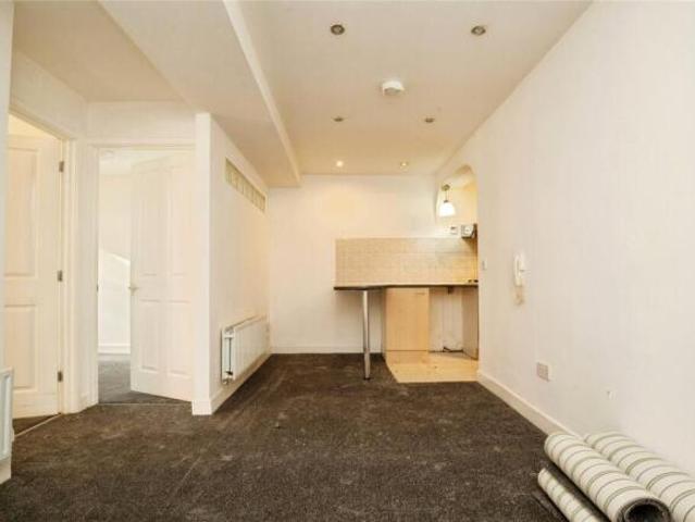 2 bedroom flat for rent in Northcote Street, Roath, Cardiff, CF24