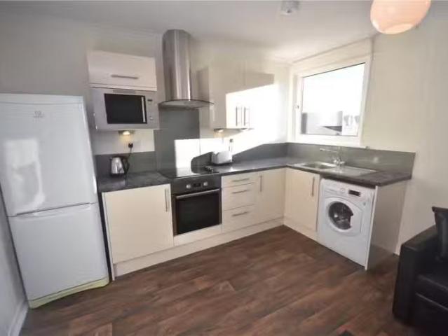 2 bedroom flat for rent in Northfield Place, Rosemount, Aberde.