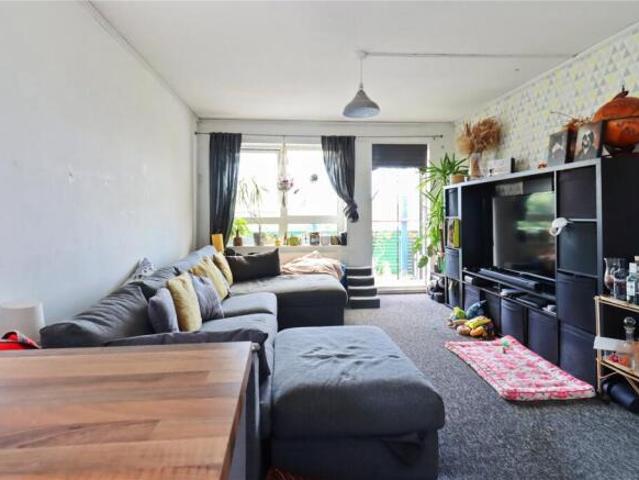 2 bedroom flat for rent in Northumberland Terrace, Newcastle upon Tyne, and Wear, NE6