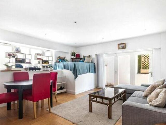 2 Bedroom Flat For Rent In Notting Hill