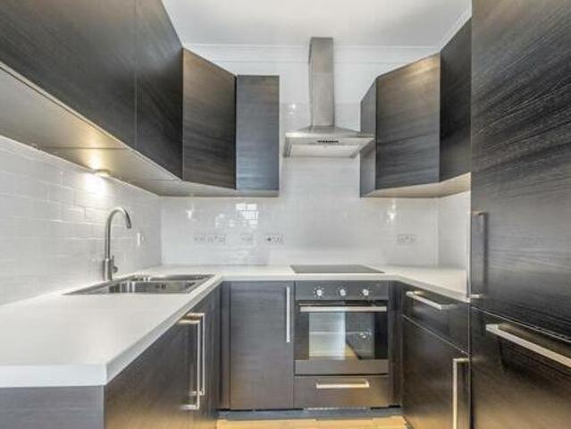 2 Bedroom Flat For Rent In Notting Hill, London