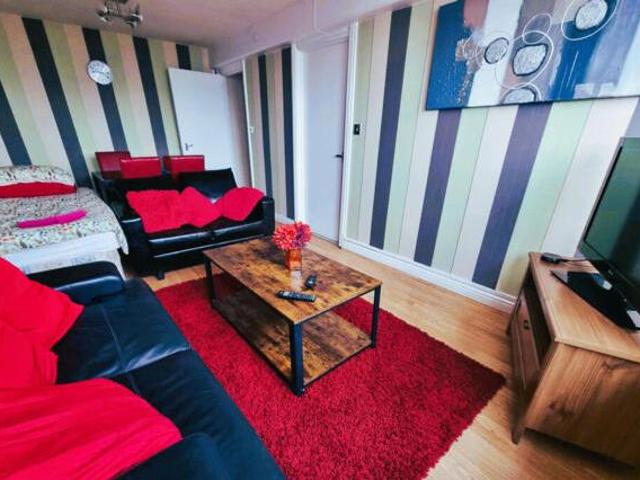 2 Bedroom Flat For Rent In Nottingham