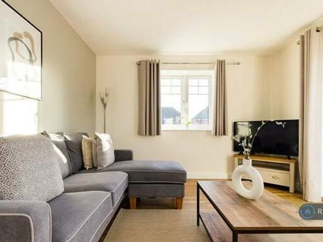 2 bedroom flat for rent in Nursery View House Morden SM4
