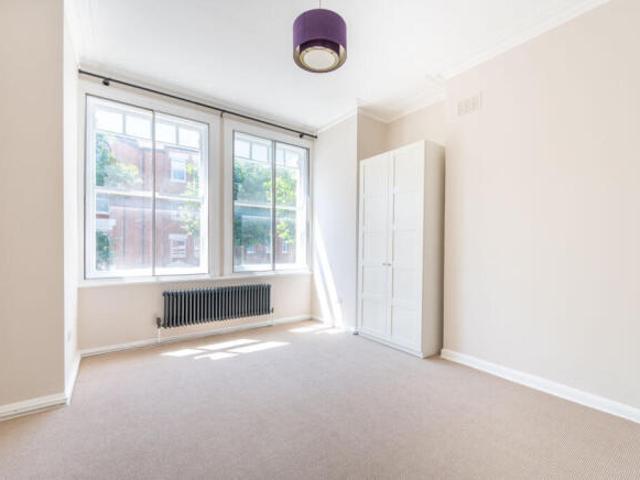 2 bedroom flat for rent in NW2, Willesden Green, London, NW2