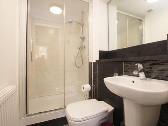 2 bedroom flat for rent in Oban Drive, North Kelvinside, Glasgow, G20