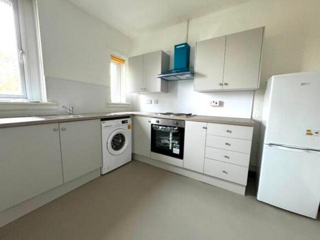 2 bedroom flat for rent in Old Edinburgh Road, Viewpark, North Lanarkshire, G71