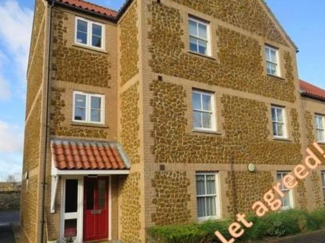 2 bedroom flat for rent in Old Town Close DOWNHAM MARKET PE38