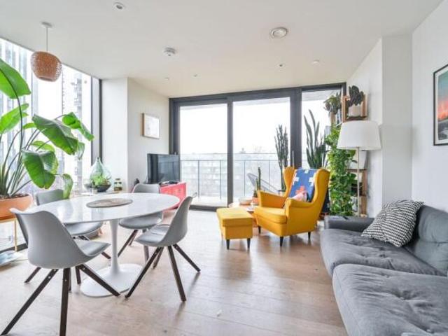 2 bedroom flat for rent in One the Elephant, and Castle, London, SE1