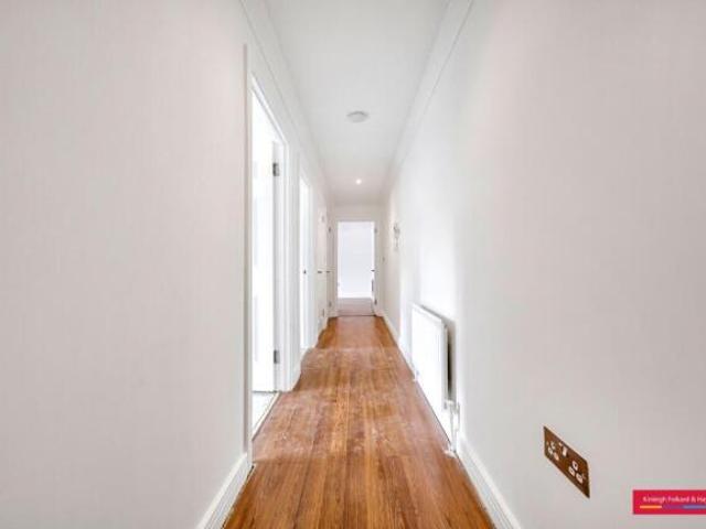 2 bedroom flat for rent in Osier Crescent, London, N10