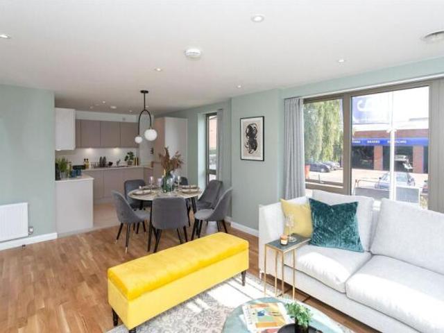 2 bedroom flat for rent in Orchid Court, WD17, Watford, WD17