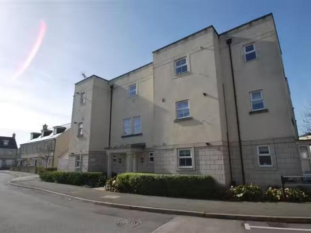 2 bedroom flat for rent in Orchid Drive, BATH, BA2
